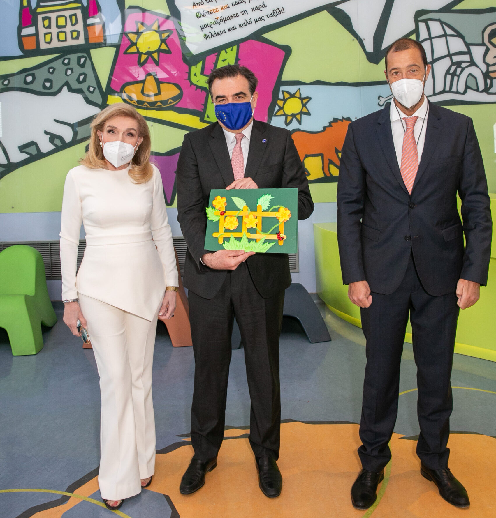 ΕΠΙΣΚΕΨΗ ΤΟΥ ΑΝΤΙΠΡΟΕΔΡΟΥ ΤΗΣ ΚΟΜΙΣΙΟΝ ΜΑΡΓΑΡΙΤΗ ΣΧΟΙΝΑ ΣΤΗΝ ΟΓΚΟΛΟΓΙΚΗ ...